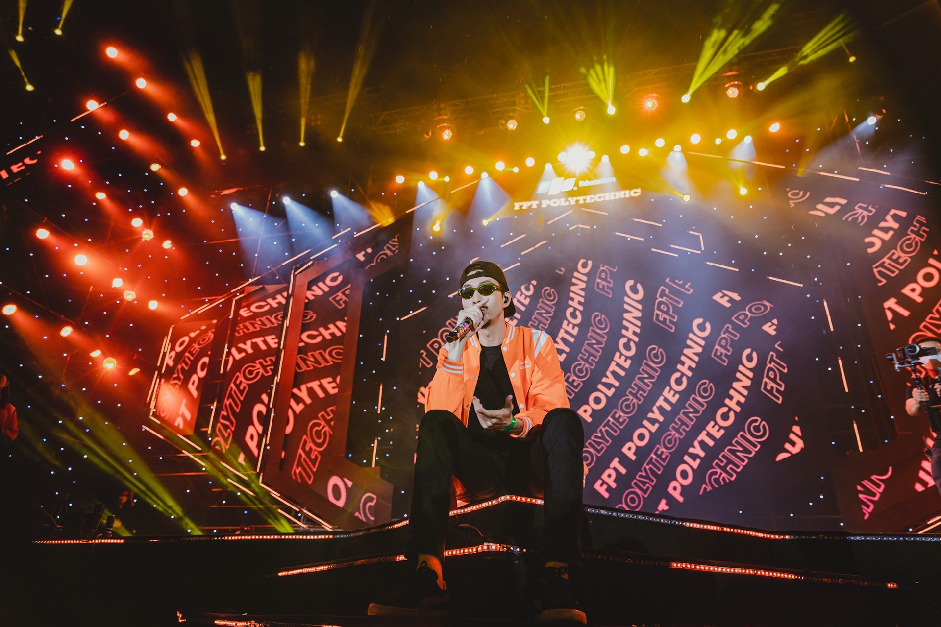 DÀN THẦN TƯỢNG ĐÌNH ĐÁM "ĐỔ BỘ" HAPPY BEE 11 TẠI HÀ NỘI