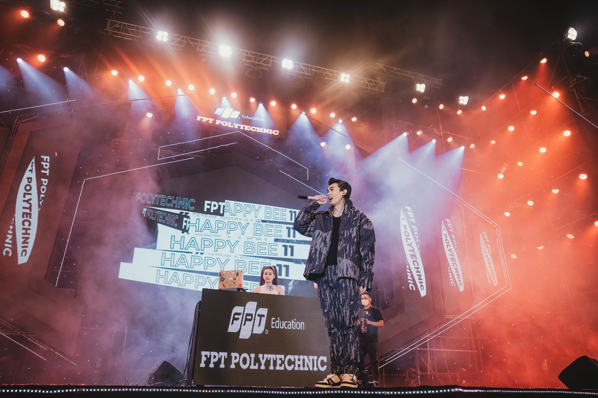 DÀN THẦN TƯỢNG ĐÌNH ĐÁM "ĐỔ BỘ" HAPPY BEE 11 TẠI HÀ NỘI