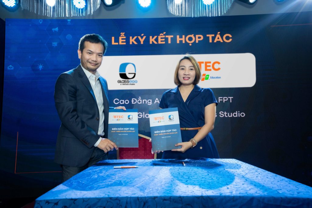 "HỌC QUA THỰC TẾ CÙNG DOANH NGHIỆP" - ĐẶC SẢN BTEC FPT